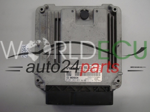 ECU Engine control unit VOLKSWAGEN CRAFTER 0281032054 03L906021N ...