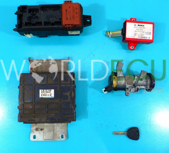 ECU Engine control unit Mitsubishi MR578040 - ECU Engine control unit ...